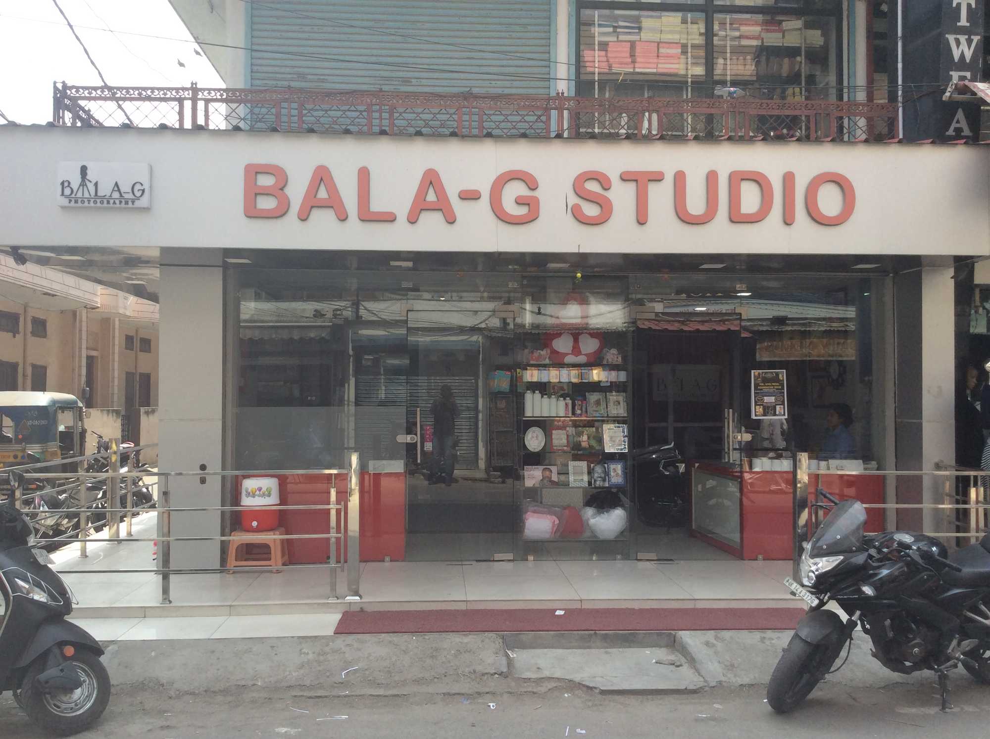 Famous Photographer Bala-G Rishikesh | Best Photographer Rishikesh